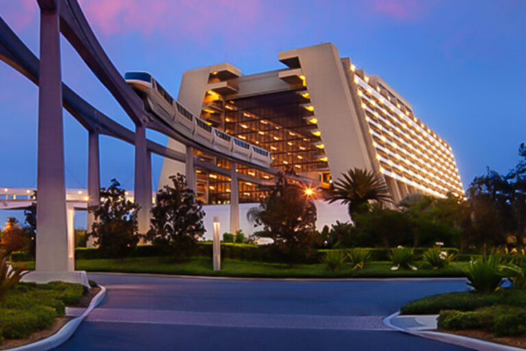 Your Ultimate Guide to Disney World's Monorail Resorts! - Castles and ...